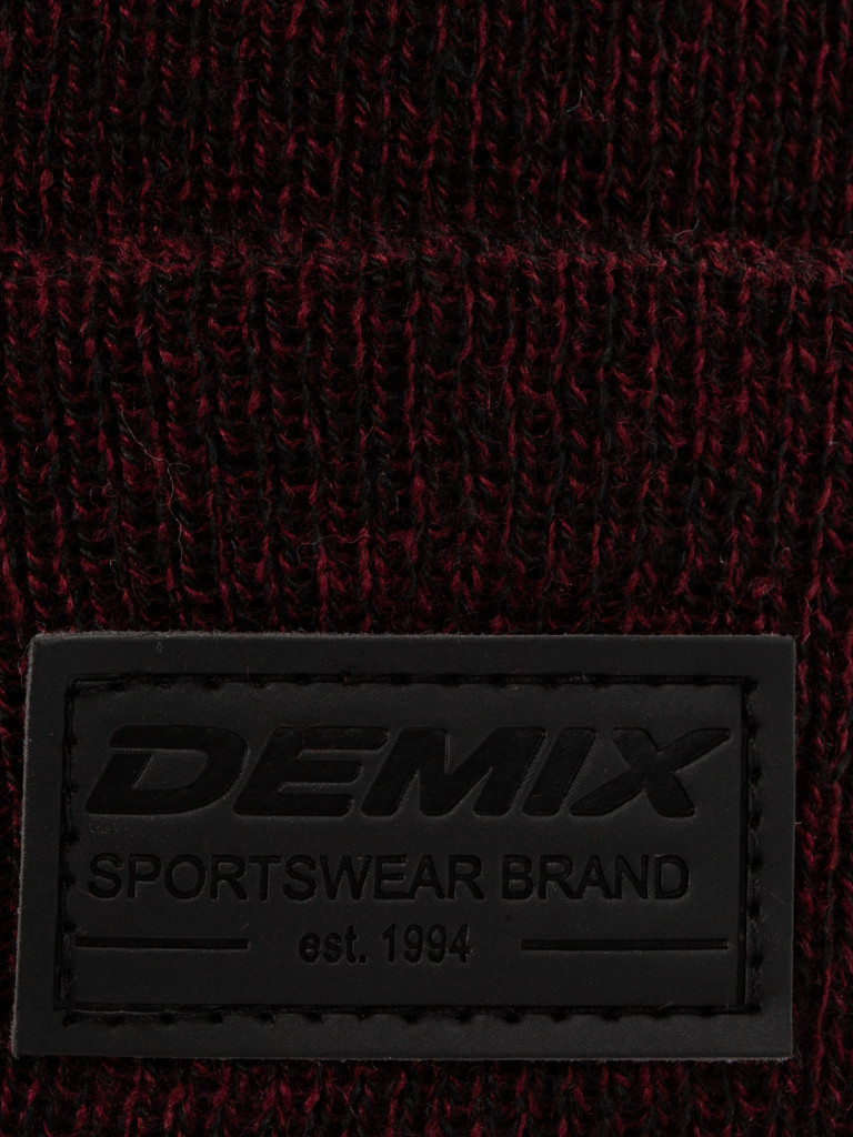 Шапка Demix бордовый цвет — купить за 1490 тг со скидкой 70 % в ...