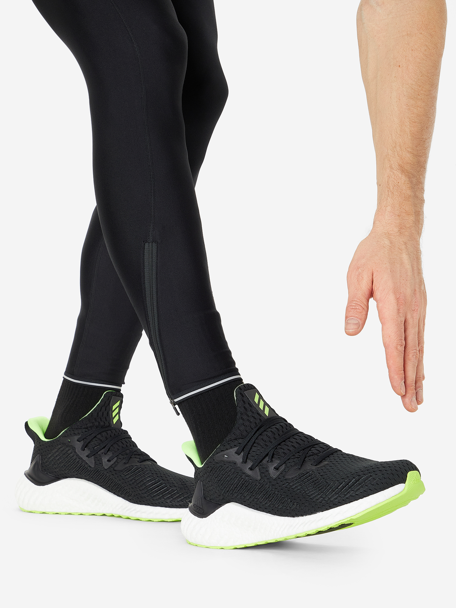 Кроссовки мужские adidas Alphaboost Shoes черный/белый/зеленый цвет ...